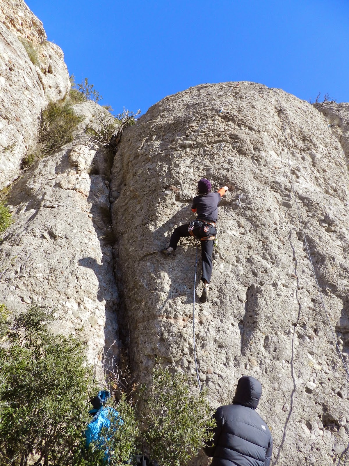 Rock Maniacs, el blog de Paraboltheworld: Collbató. Segon Pis. Totxo de ...