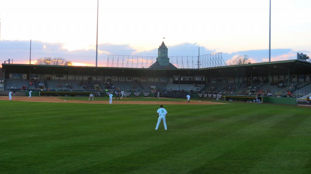 Diamond Visits: Ashford University Field- Clinton, Iowa - Midwest League
