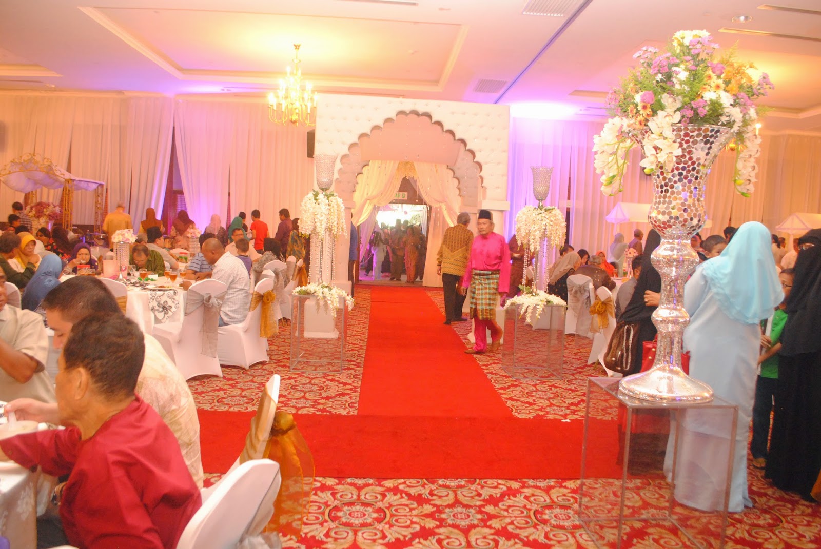 jejalan2je: Majlis Walimah di Shah Alam.