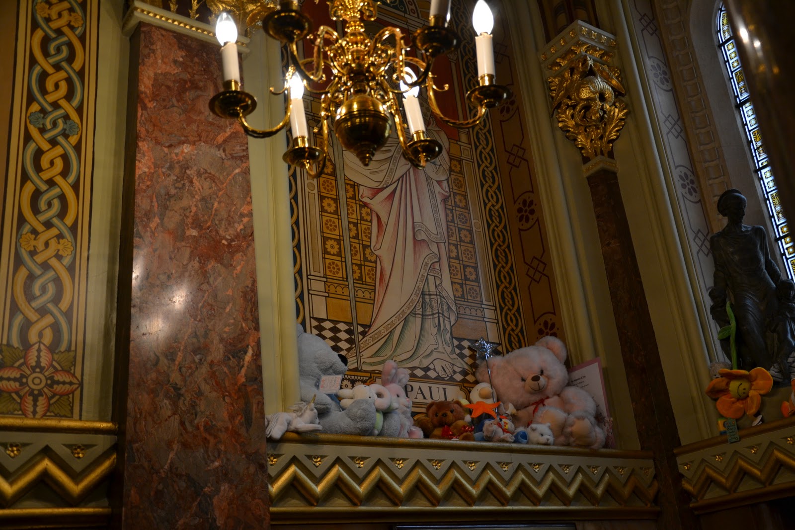 Les roses de décembre: The Chapel of St. Christopher and the GOSH ...