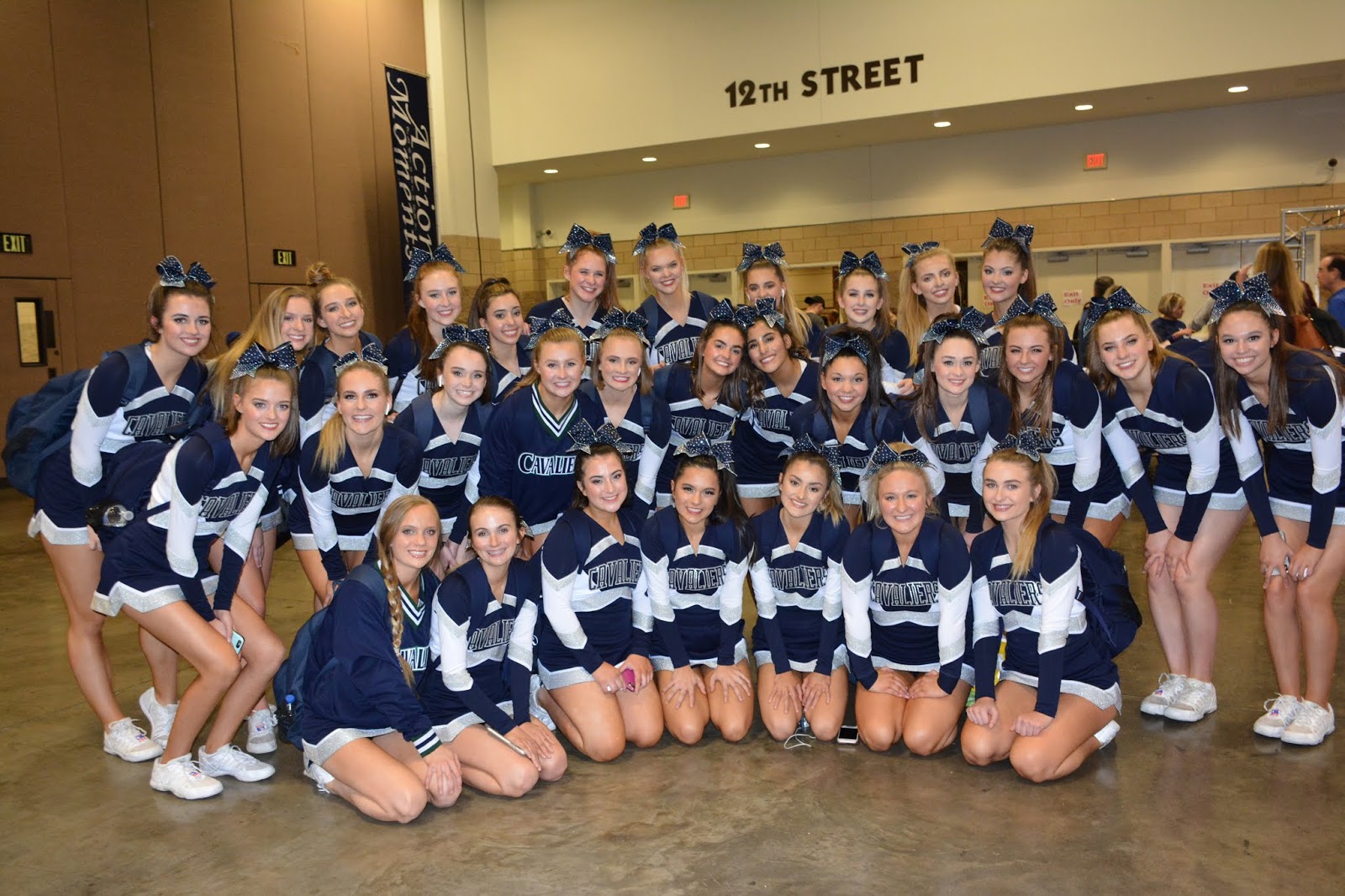 The Woodlands College Park Cheer