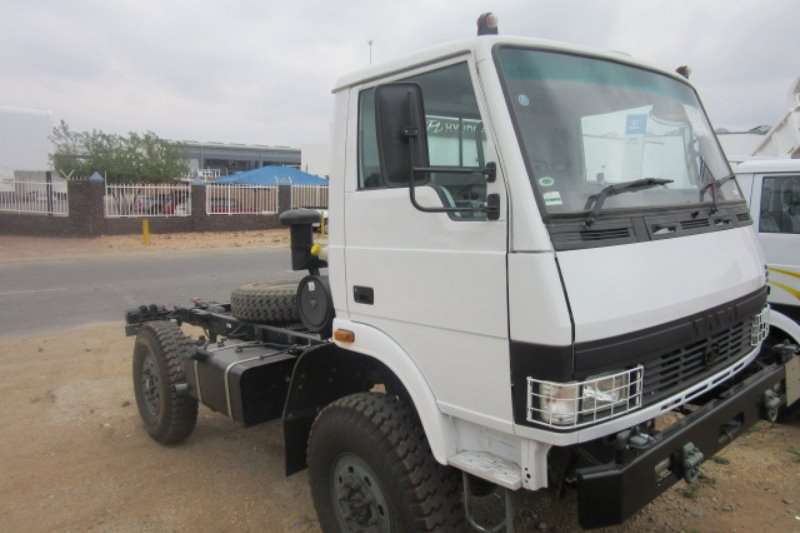 specification and general data 2.5 ton army vehicle Tata 715