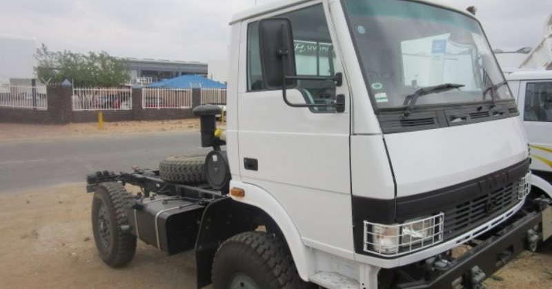 specification and general data 2.5 ton army vehicle Tata 715