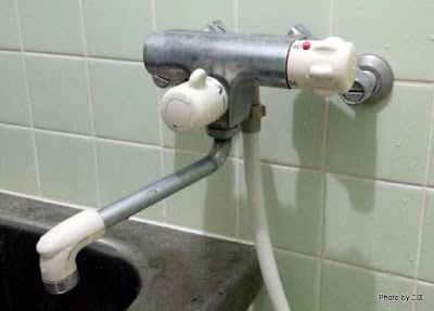 こほ の 趣味の部屋: INAX(LIXIL) サーモスタット付シャワーバス水栓 BF-4145T 切替弁交換