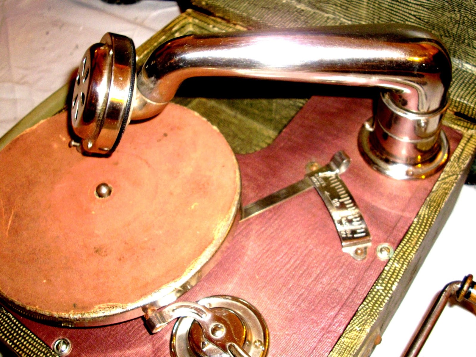 jouet ancien gramophone valise de voyage PHONIA 78 tours odéon ...