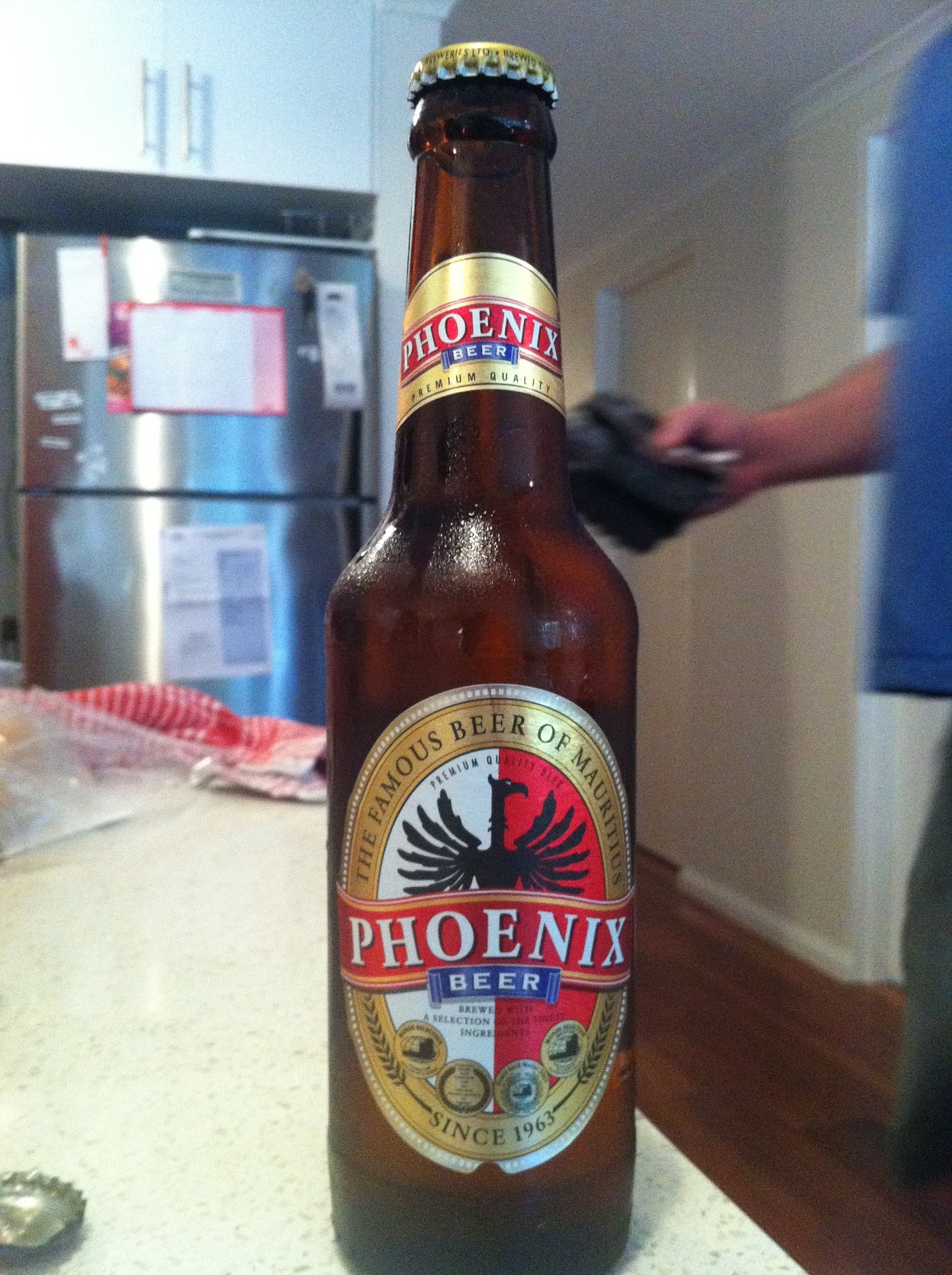 World Beer Experience: Phoenix Beer - Mauritius 10-4-11