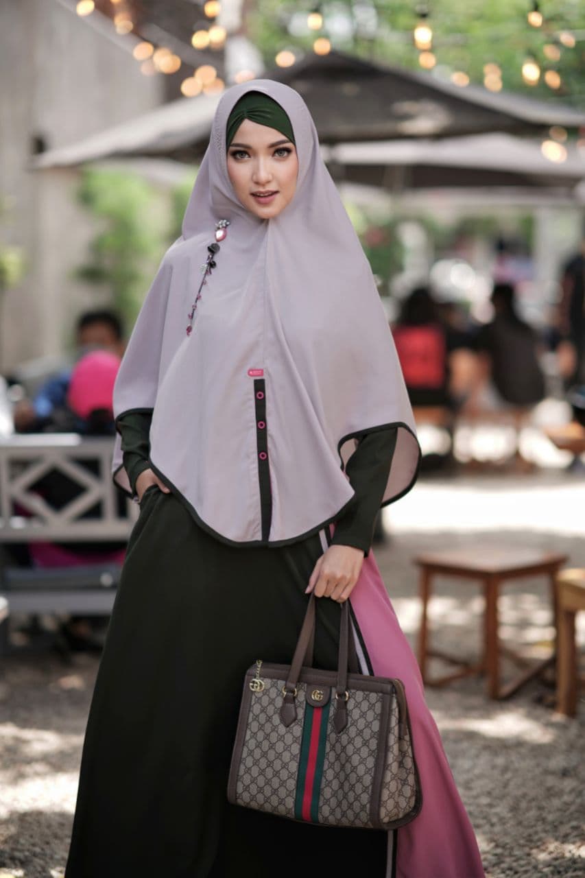 Shalihah, Ini Nih Tempat Jual Baju Gamis Syari Orisinal Terbaru di ...