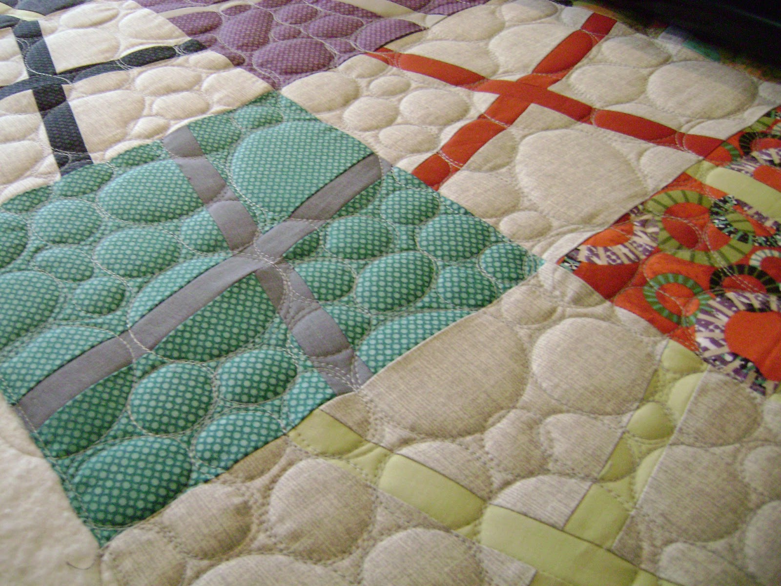 Quilting is more fun than Housework...: Pebbles...