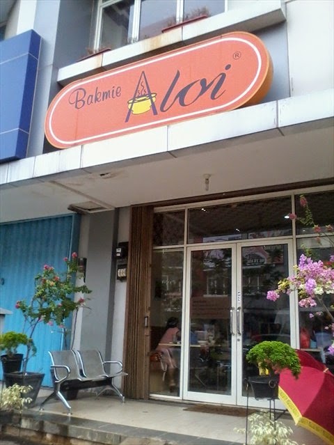 Bakmi Aloi : Mie Kenyal Bikin Kenyang