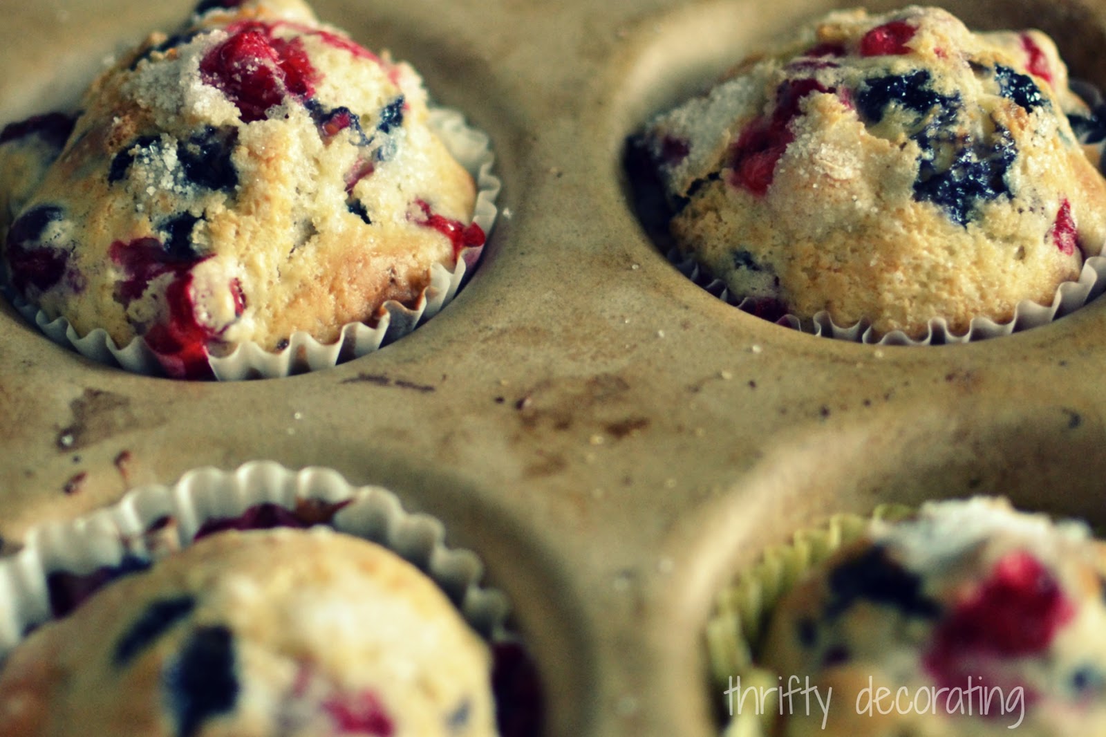 Thrifty Decorating: "Gourmet" Muffins from a $0.50 Mix