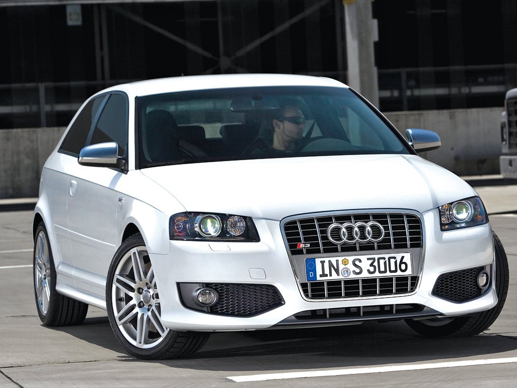 Automobiles: Audi RS evolution