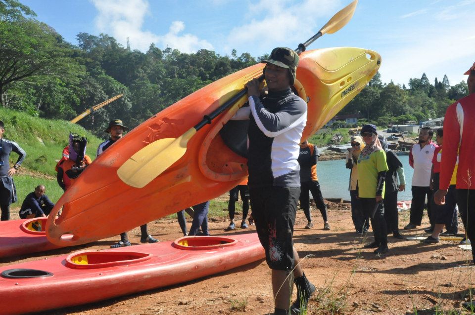TOT : KURSUS PENGURUSAN DAN PEMBELAJARAN KAYAK BINTANG 1 & 2 JURULATIH ...