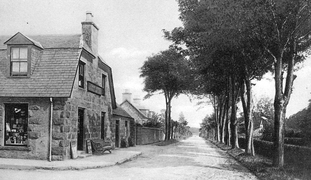 Tour Scotland: Old Photograph William Street Torphins Scotland