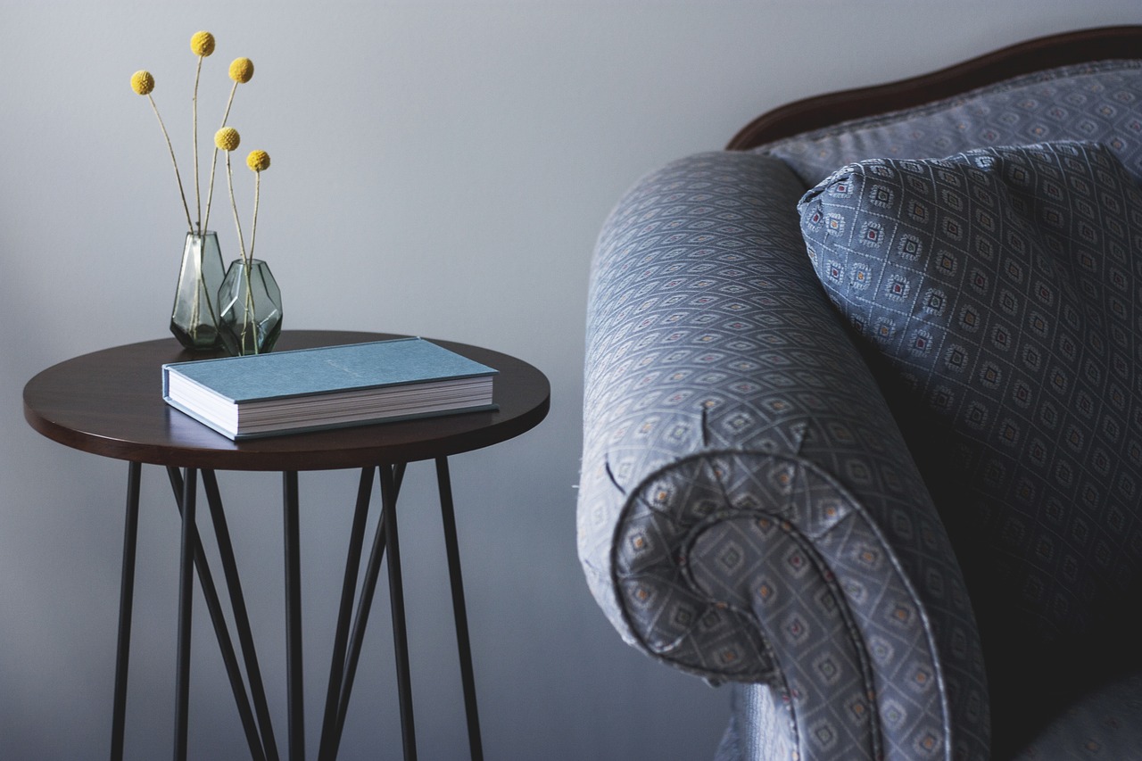 Blogging Beautifully Reasons To Buy Second Hand Furniture blogging-beautifully-reasons-to-buy-second-hand-furniture