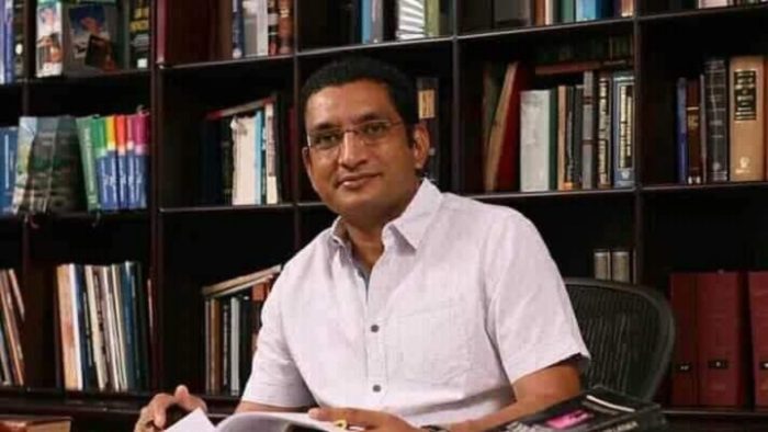 Ali Sabri (at the crease) ~ Malinda Words