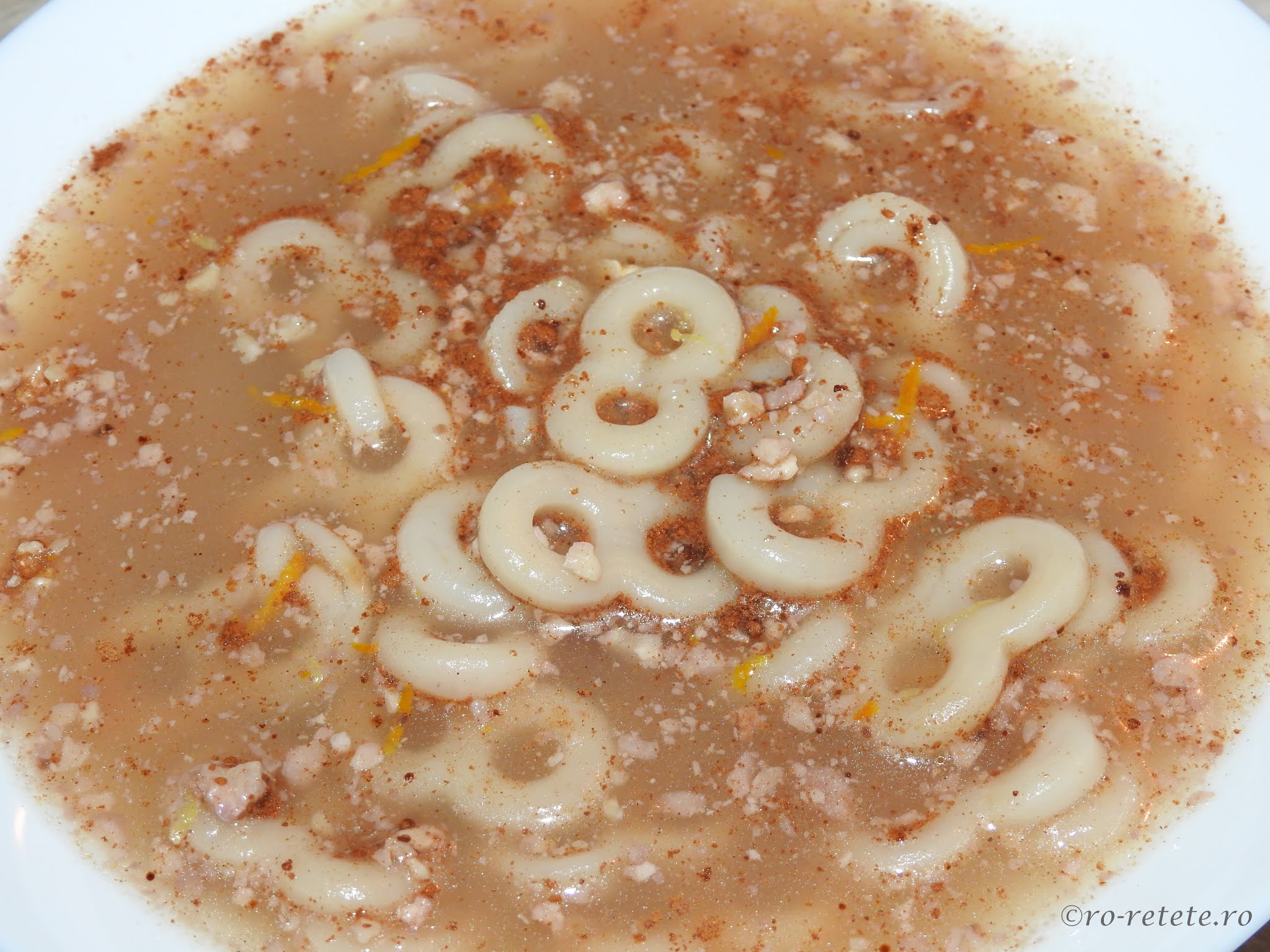 Mucenici cu zeama reteta | RO-Retete.ro