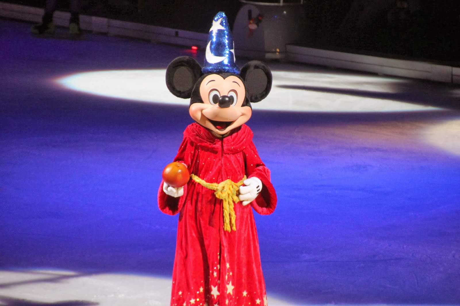 Susan's Disney Family: Disney on Ice presents Let's Celebrate ...