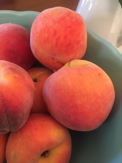 Creekside Cottage: Freestone Peaches Are The Best Part Of Summer!