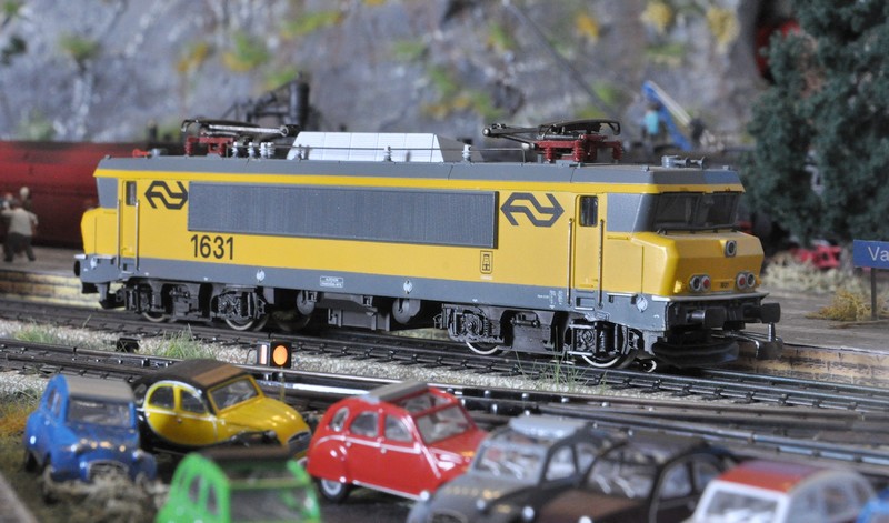 Frank-103: De NS 1600