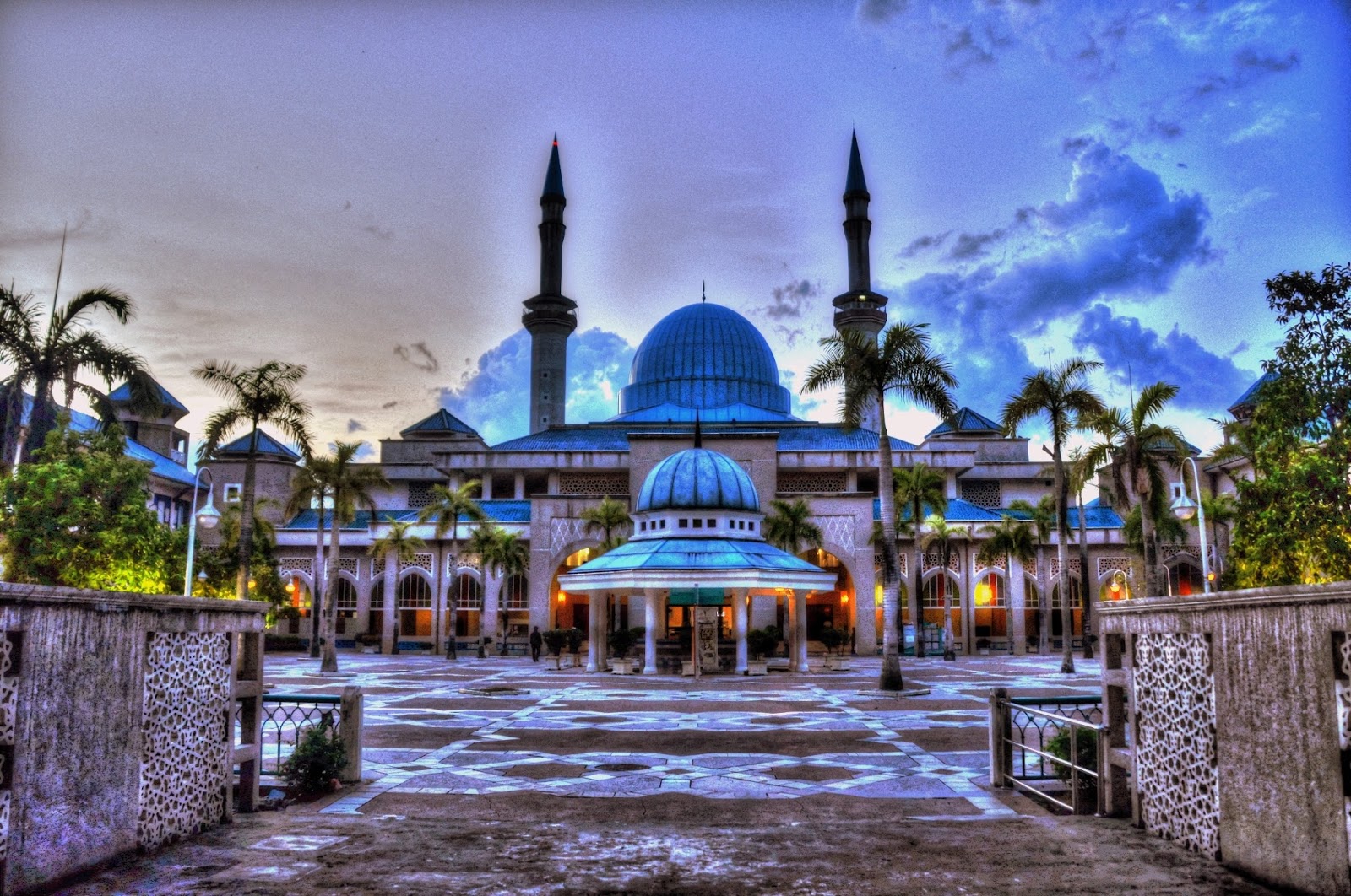 memorabilia mr fotografer::..: Photography: IIUM, the Garden of ...