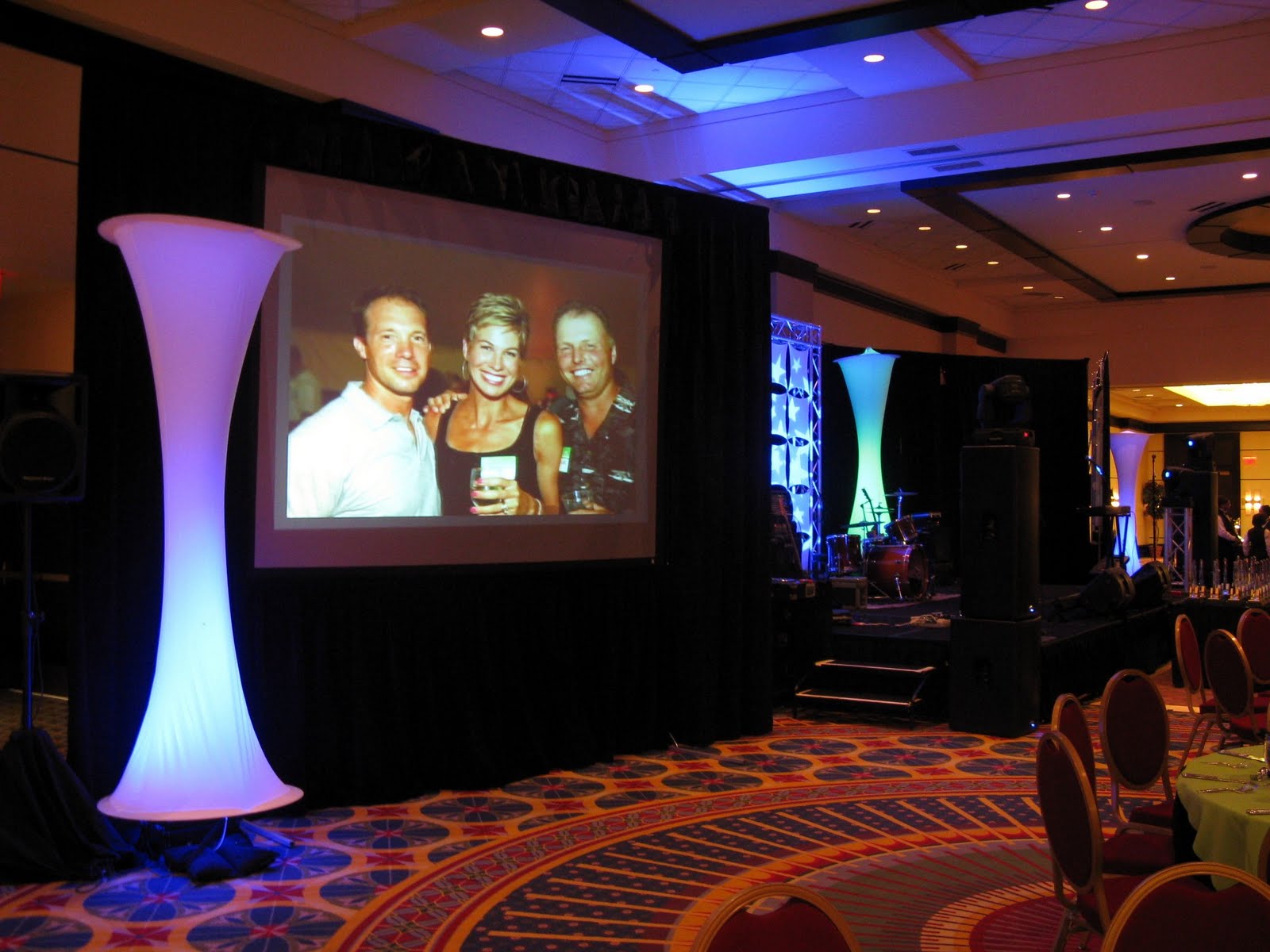 Penang Projector Rental 012-428 0578 Kent HO: Projector Rental 012-428 0578