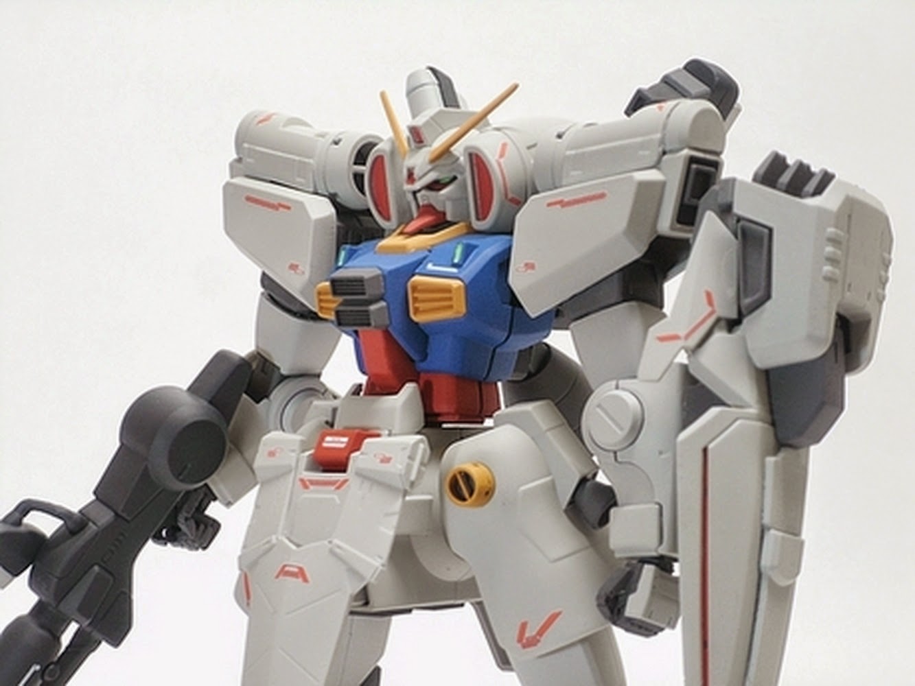 Custom Build: 1/144 Gundam Mk. IV