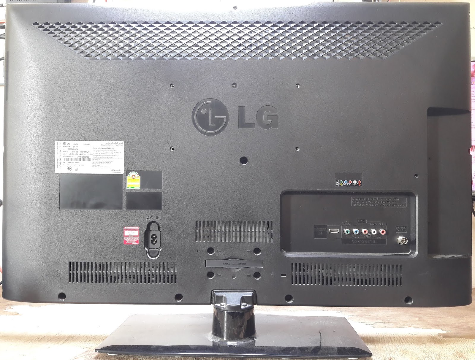 LCD/LED TV : LG 32CS460-TA