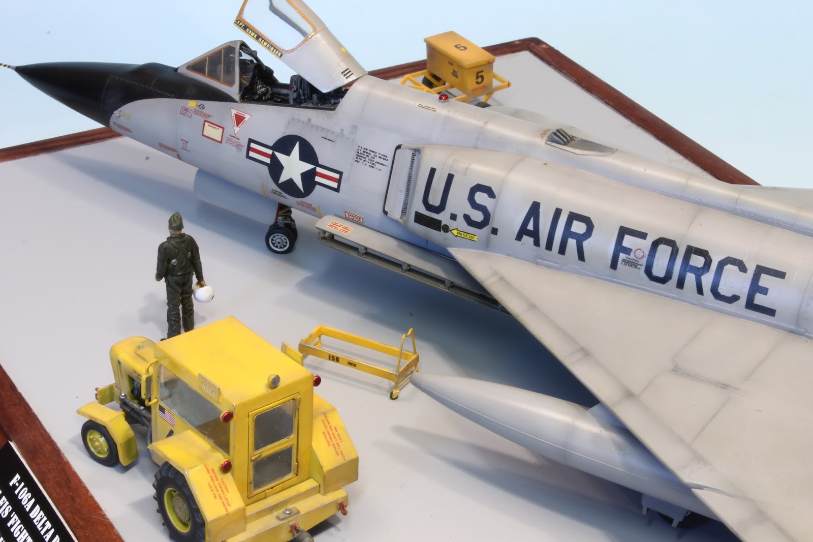 Istvan Michalko's scale models: Convair F-106A Delta Dart - Monogram, 1 ...