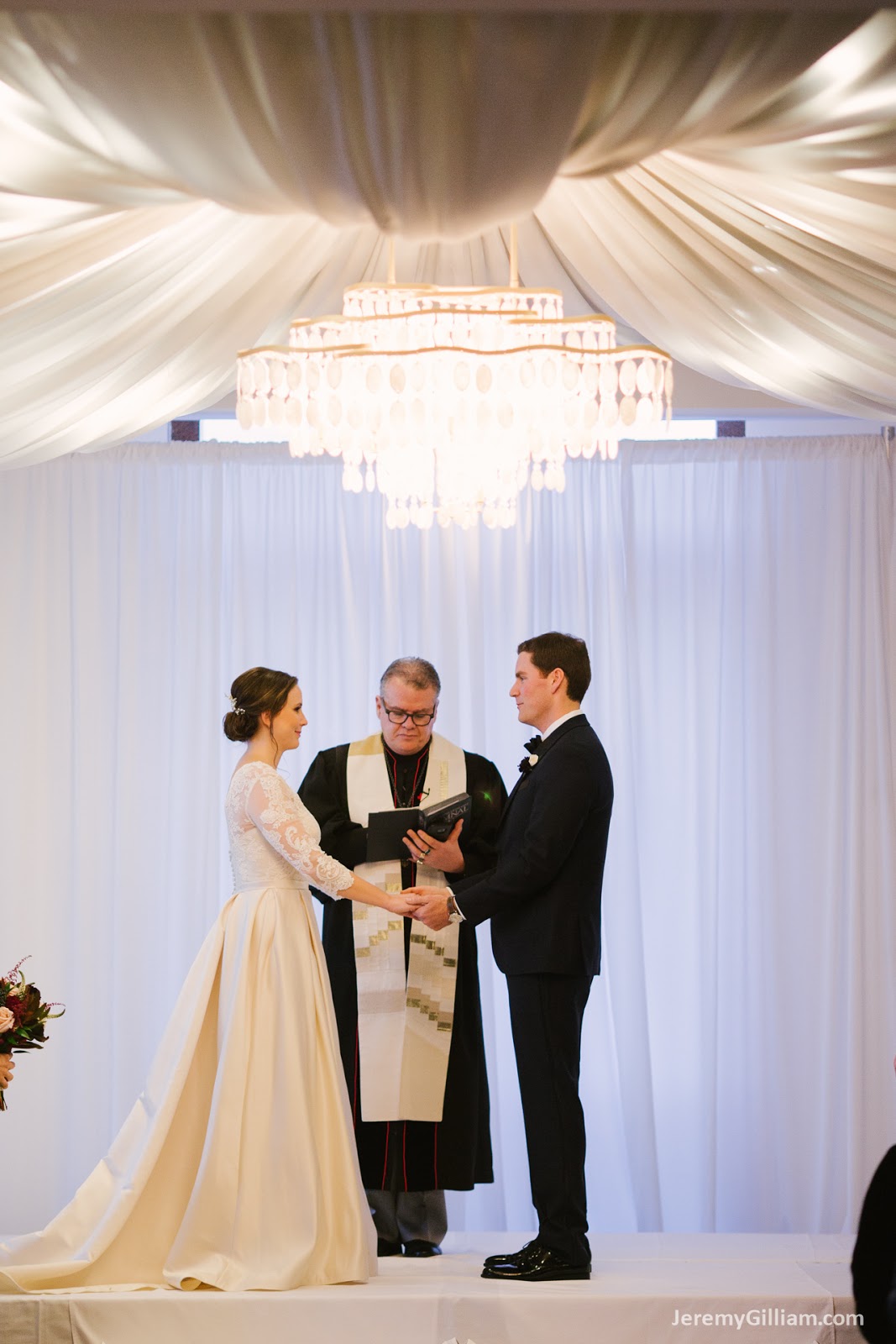 Fleurs de France: Grace & Sam Driscoll