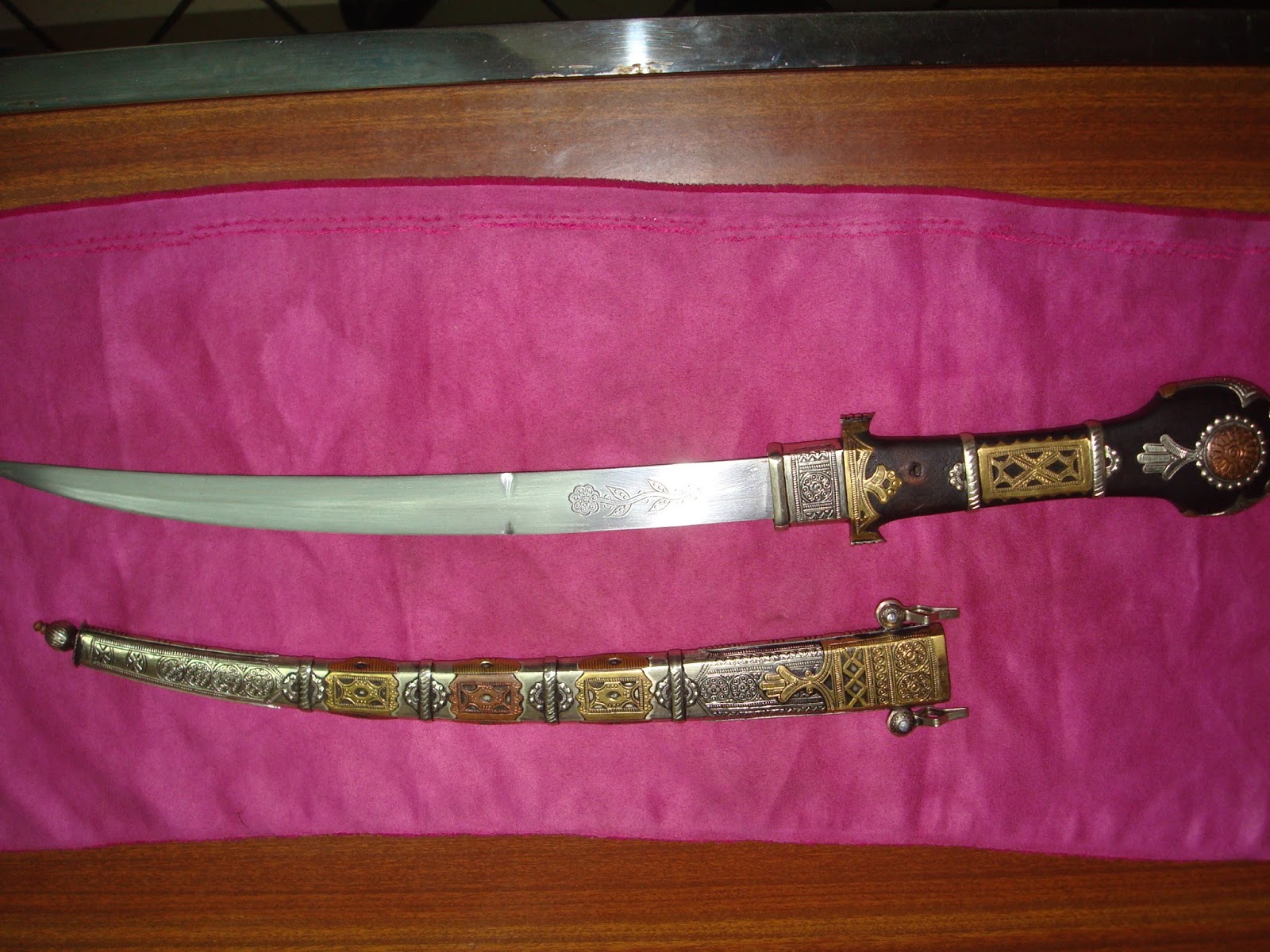 Moroccann Dagger: Moroccan Dagger