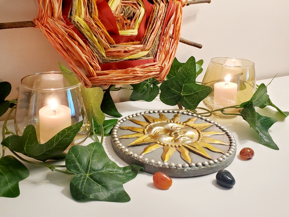 Flying the Hedge: Litha/Midsummer Solstice Altar 2021