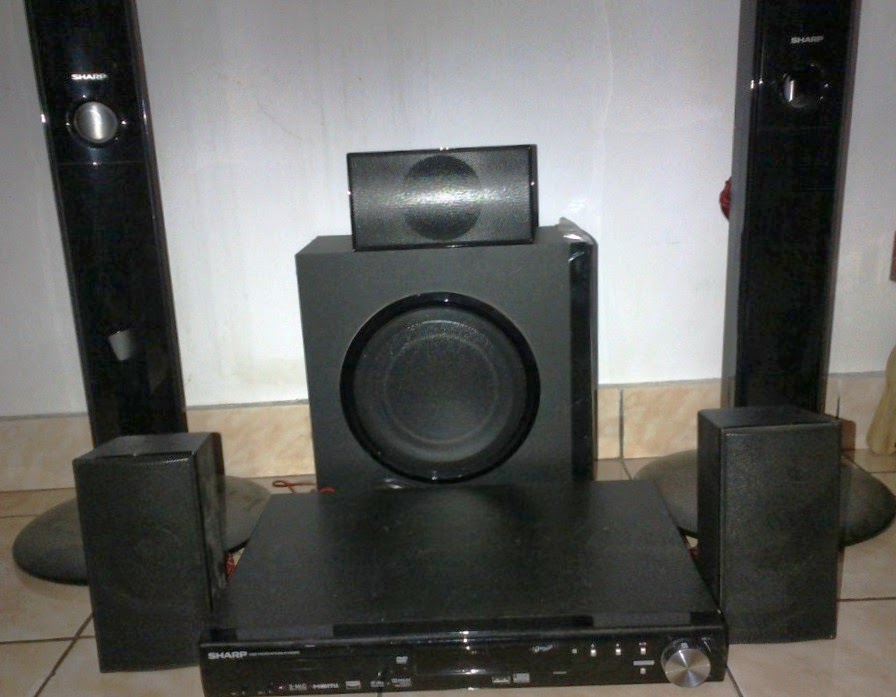 Ingin Berbagi Ilmu dan Pengalaman: Preview HT-CN830DV Sharp Home Theater