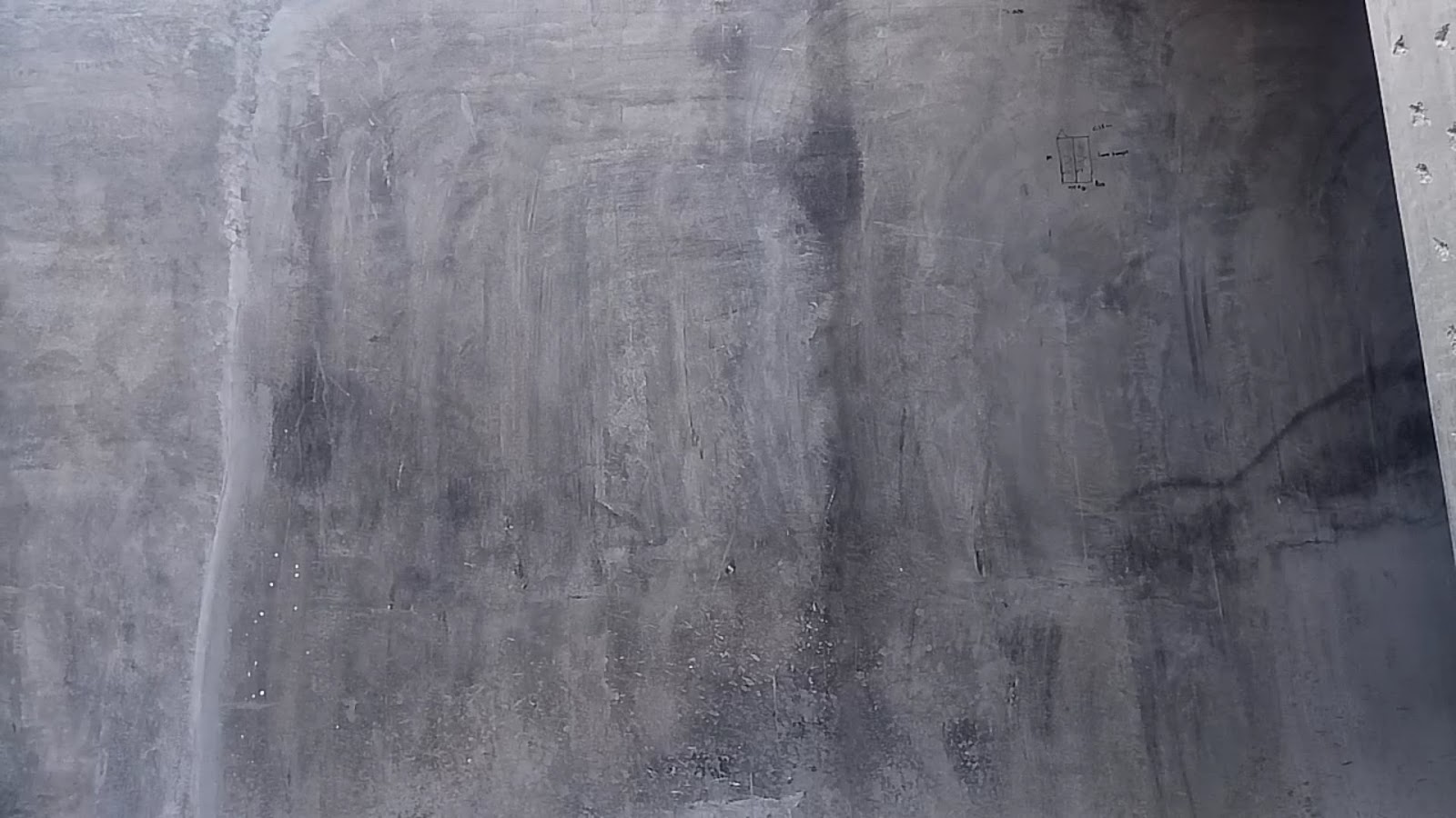 Cara simen gam dinding yang licin atau dinding cat sebelum pemasangan jubin