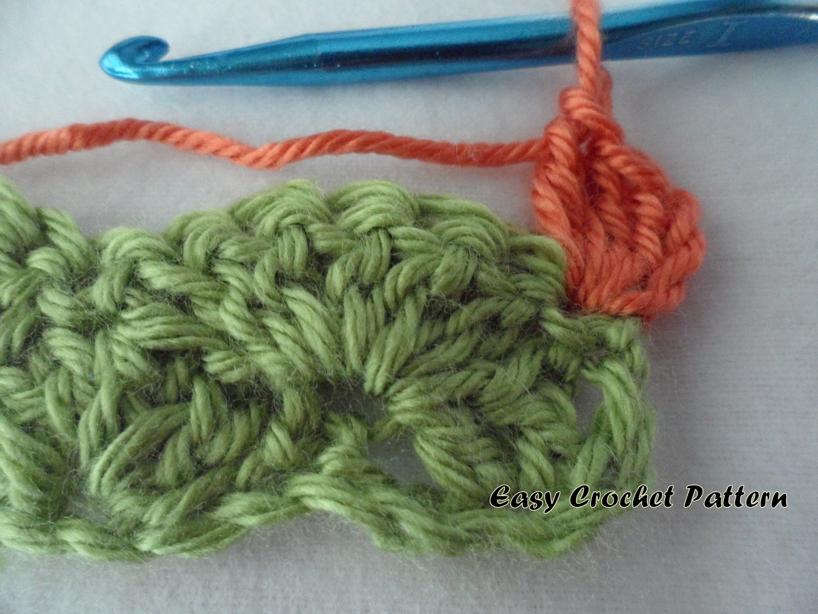 Easy Crochet Pattern: Crochet Shell Afghan Tutorial