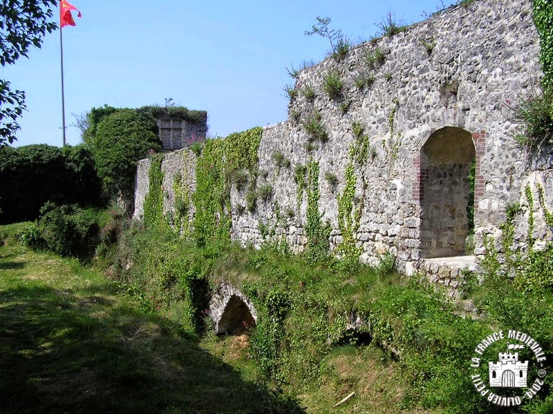 LA FRANCE MEDIEVALE: FECAMP (76) - Château ducal