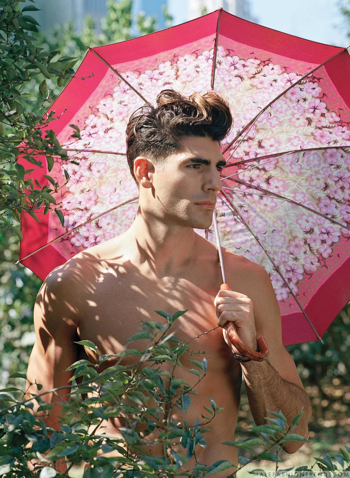Teddy Spanos y Stevan Stevanovic para V Magazine por Bruce Weber