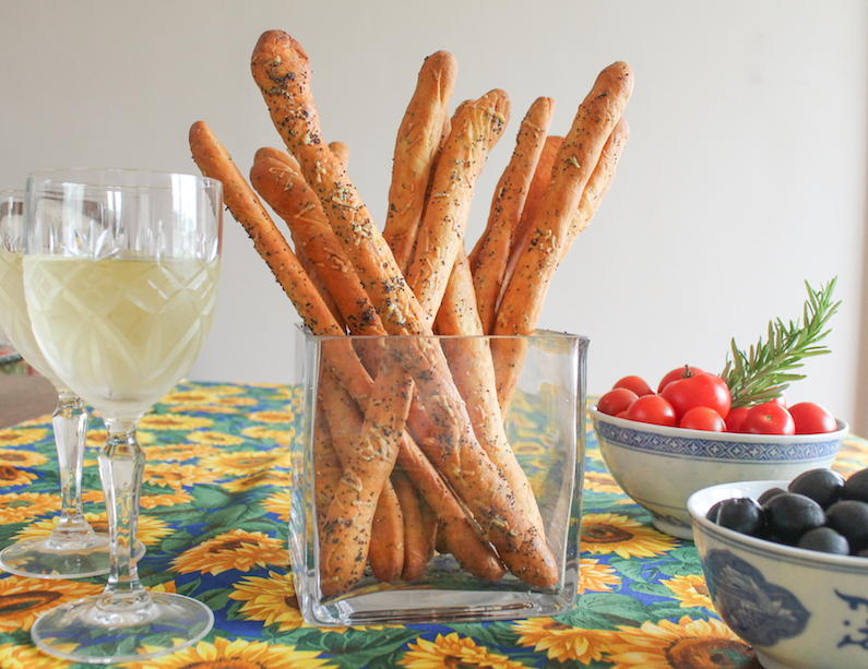 Food Lust People Love: Cheddar Poppy Seed Bread Sticks #BreadBakers