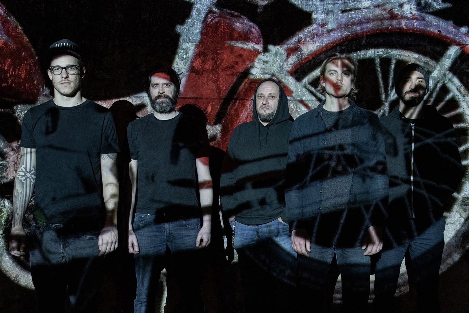 DARIUS - Stream New Album "Voir"