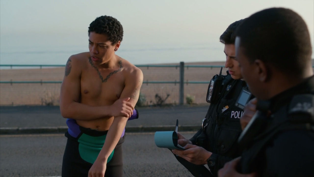 Jacob Ifan & Luke Bailey on Cuffs (2015) ~ DC's Men of the Moment
