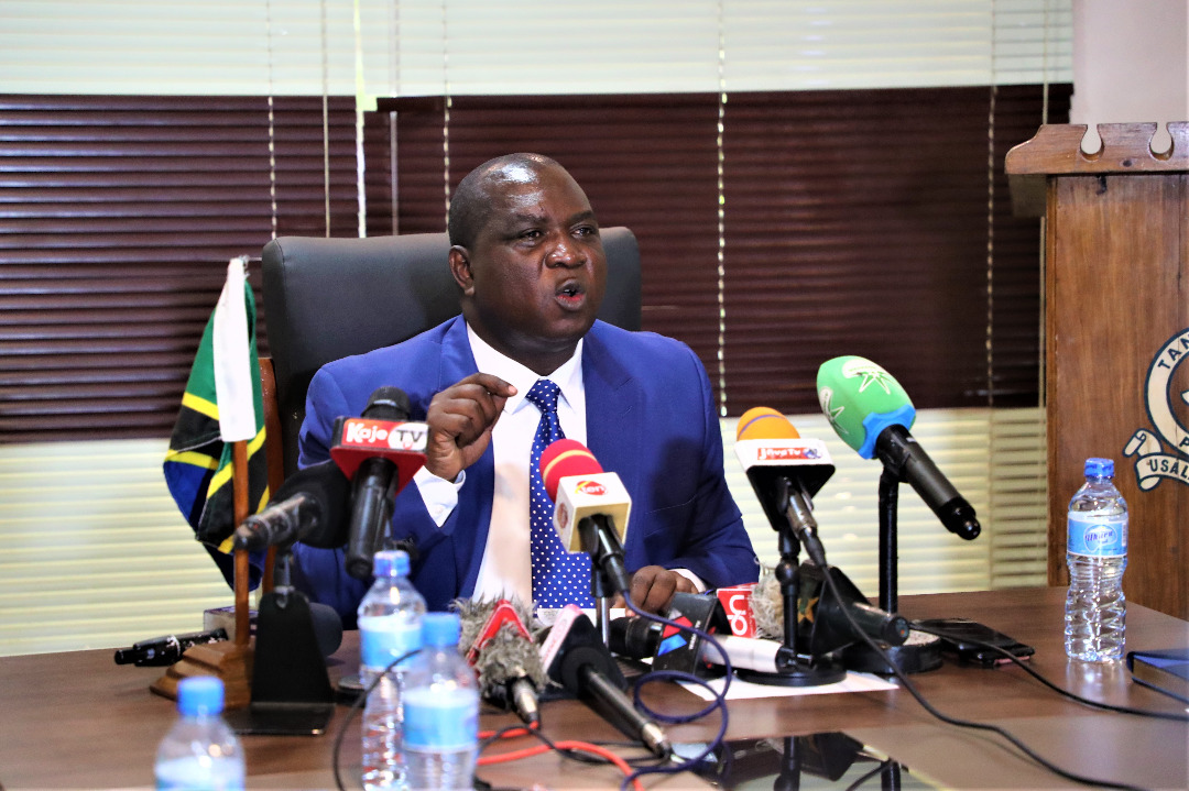 RC MAKALLA AAGIZA JESHI LA POLISI KUTOKOMEZA UJAMBAZI DAR, AWATAKA ...