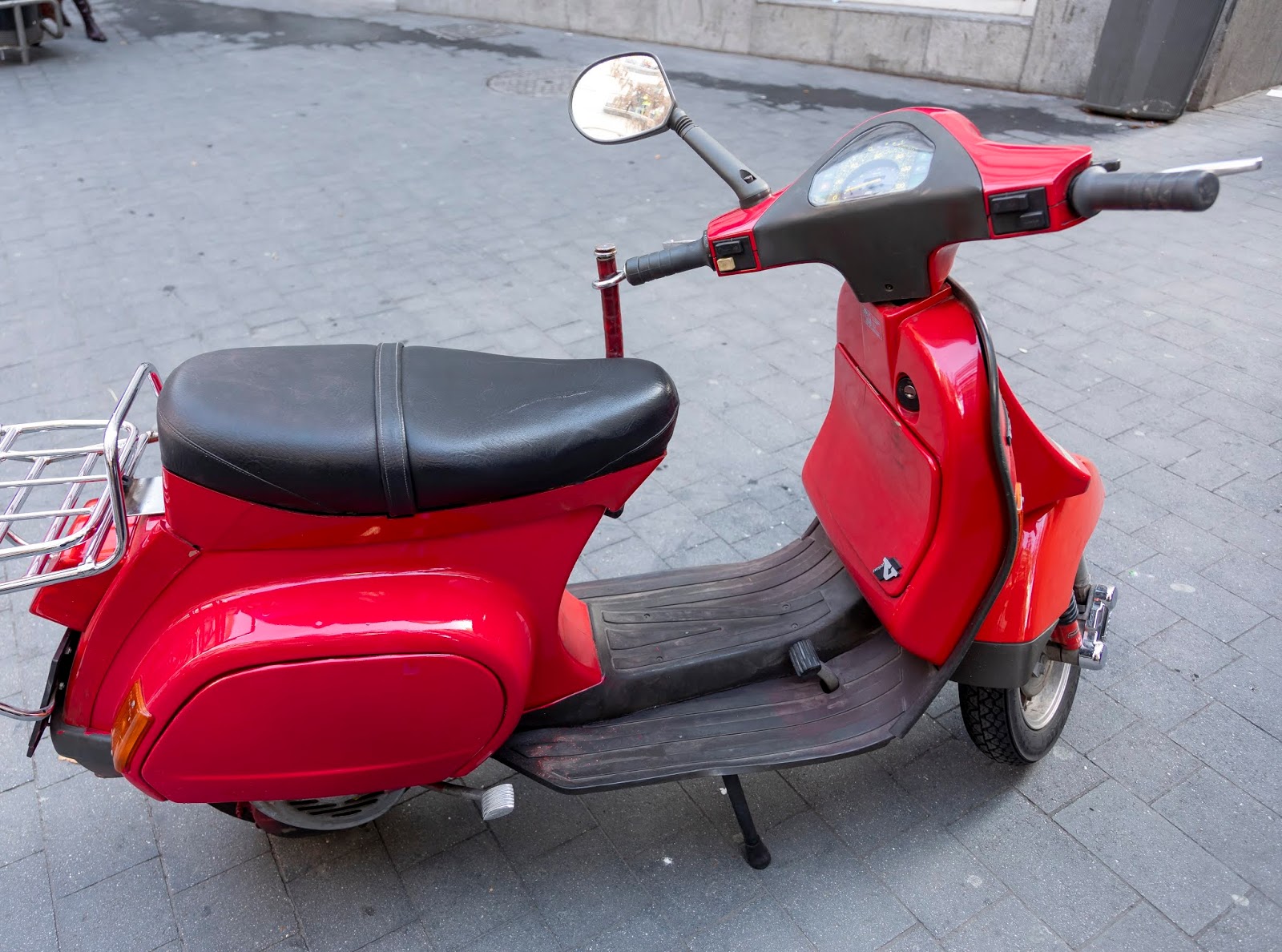 Humbert Sanz: Vespa FL 75-125: La última MotoVespa