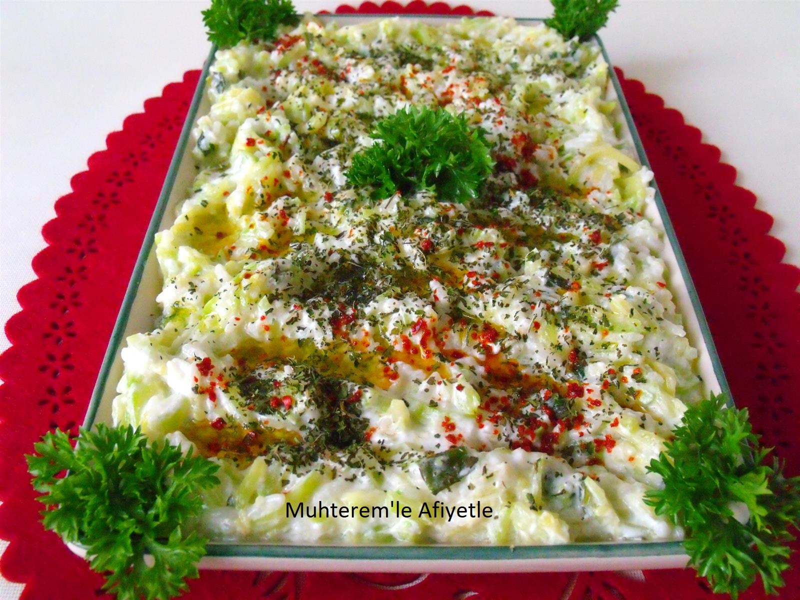 Muhterem'le Afiyetle: NURANİYE (PİRİNÇLİ KABAK SALATASI)