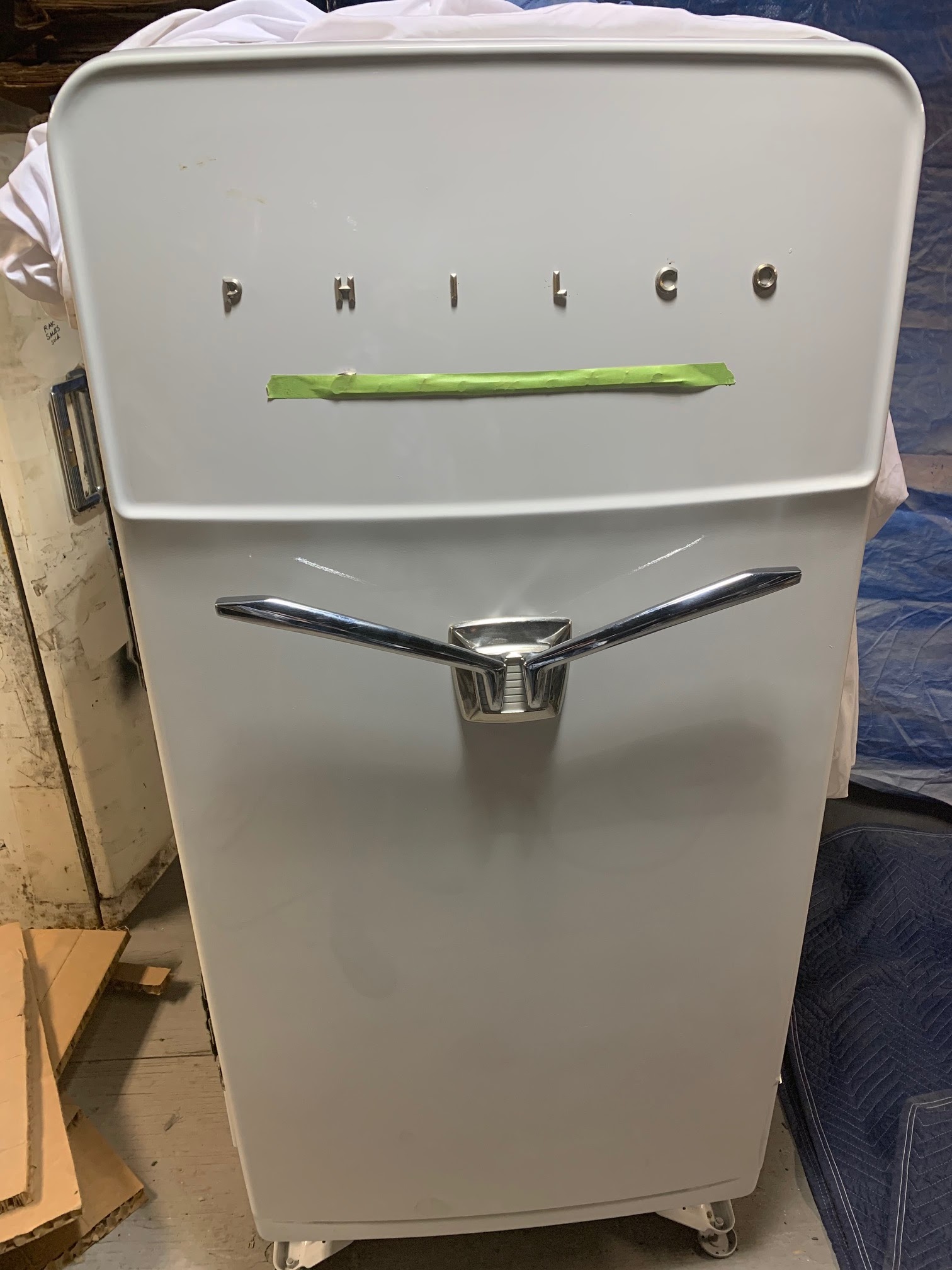 Philco V Handle Refrigerator