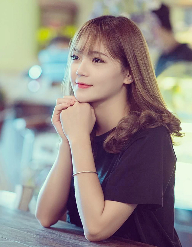 Lê Thu Hương - Asian Girl