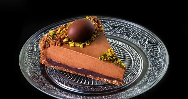 NEPEČENA ČOKOLADNA TORTA | RECEPTI