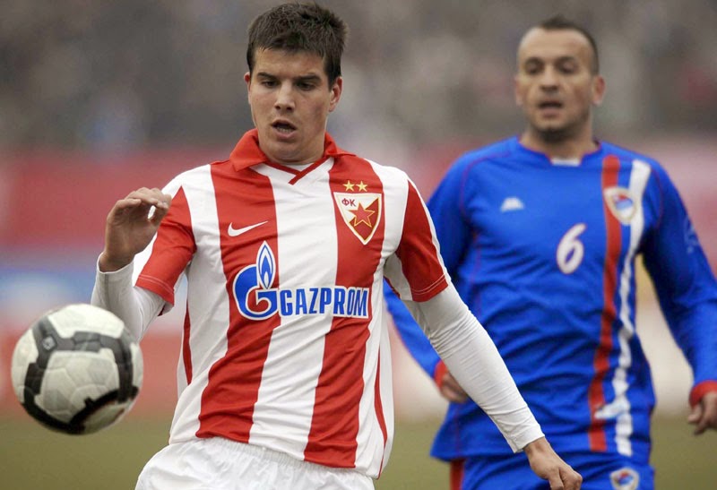 Звезда Информер: Повратак голгетера: Звезда доводи Калуђеровића!