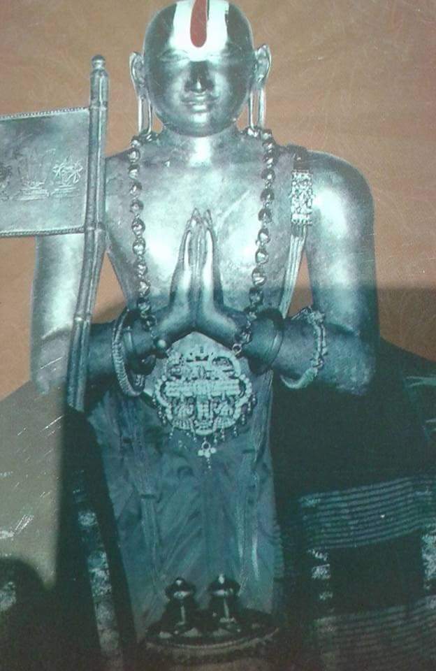 Ramanuja | HINDU THEOLOGIAN AND PHILOSOPHER - Indian Monk