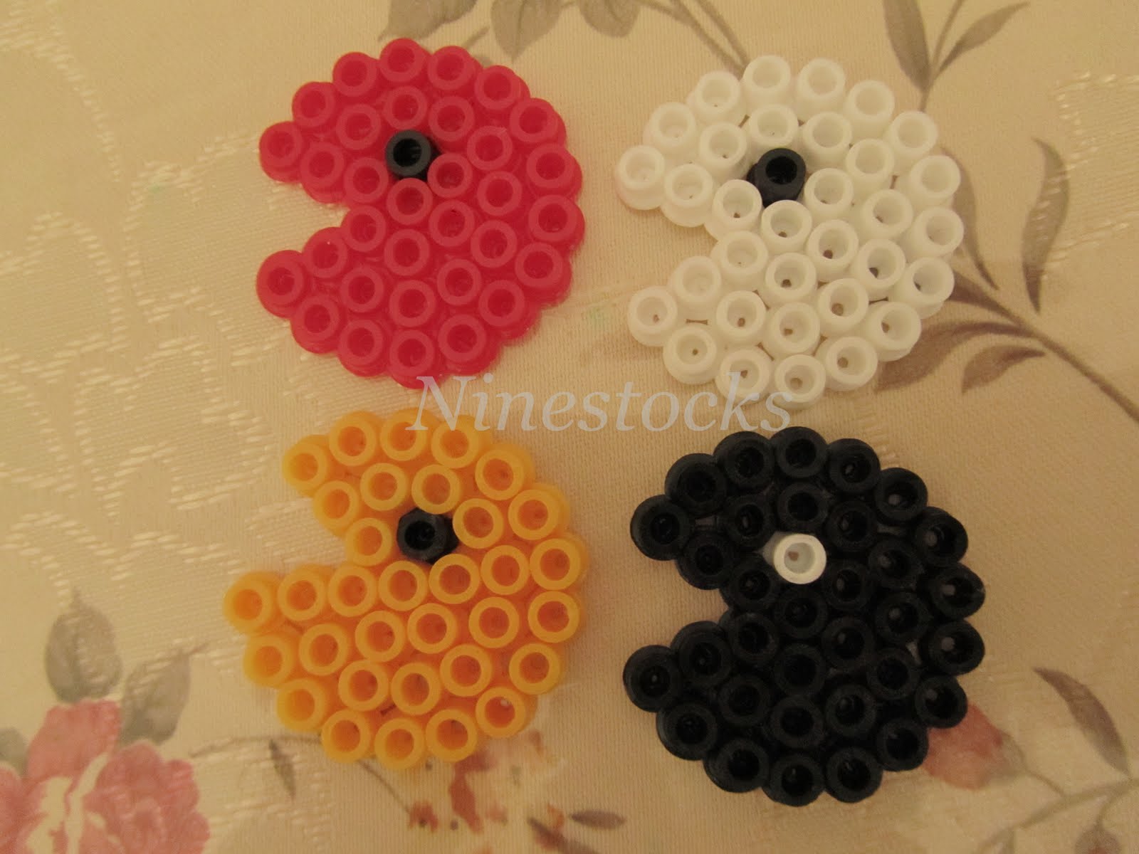 Cheap deals running around NineStocks: Pyssla Beads DIY