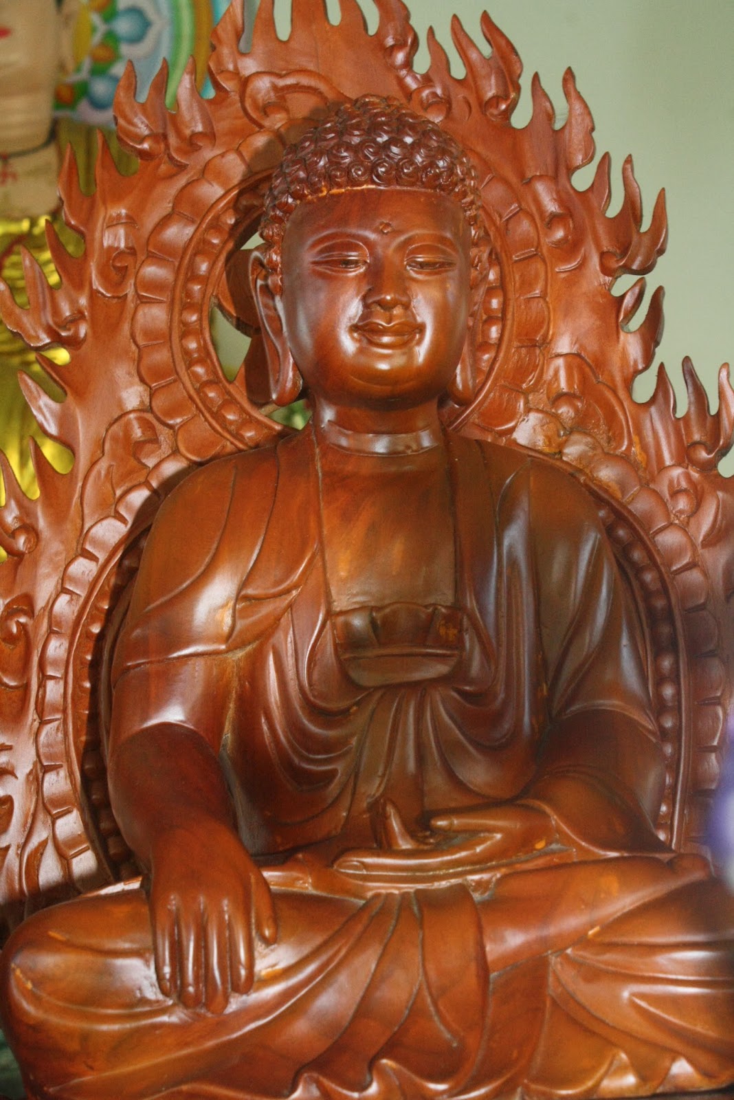 The Samatha and Vipasana Meditation: August 2013