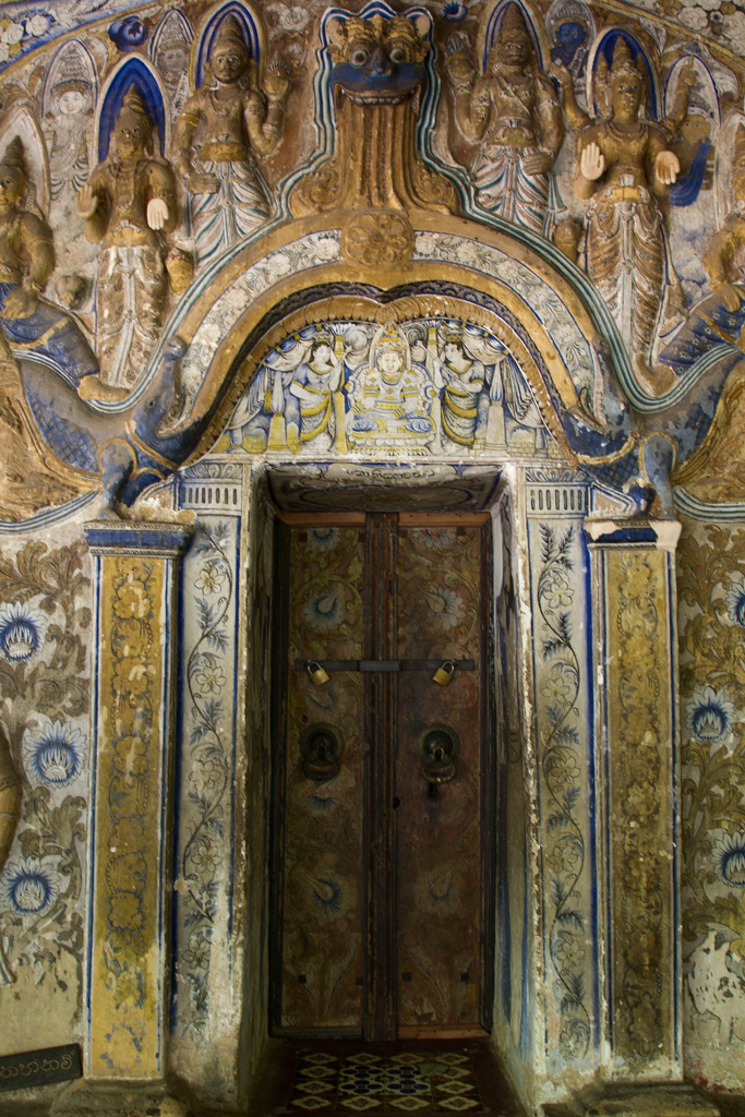 Stylus: Hindagala Temple - Kandy, Sri Lanka